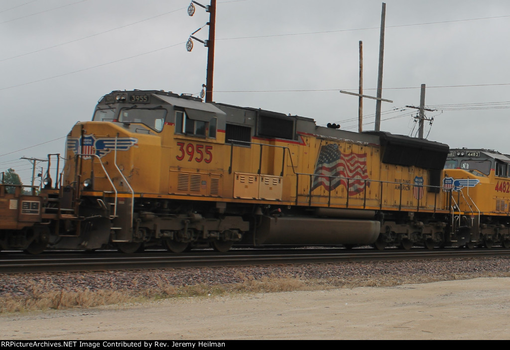 UP 3955 (2)
